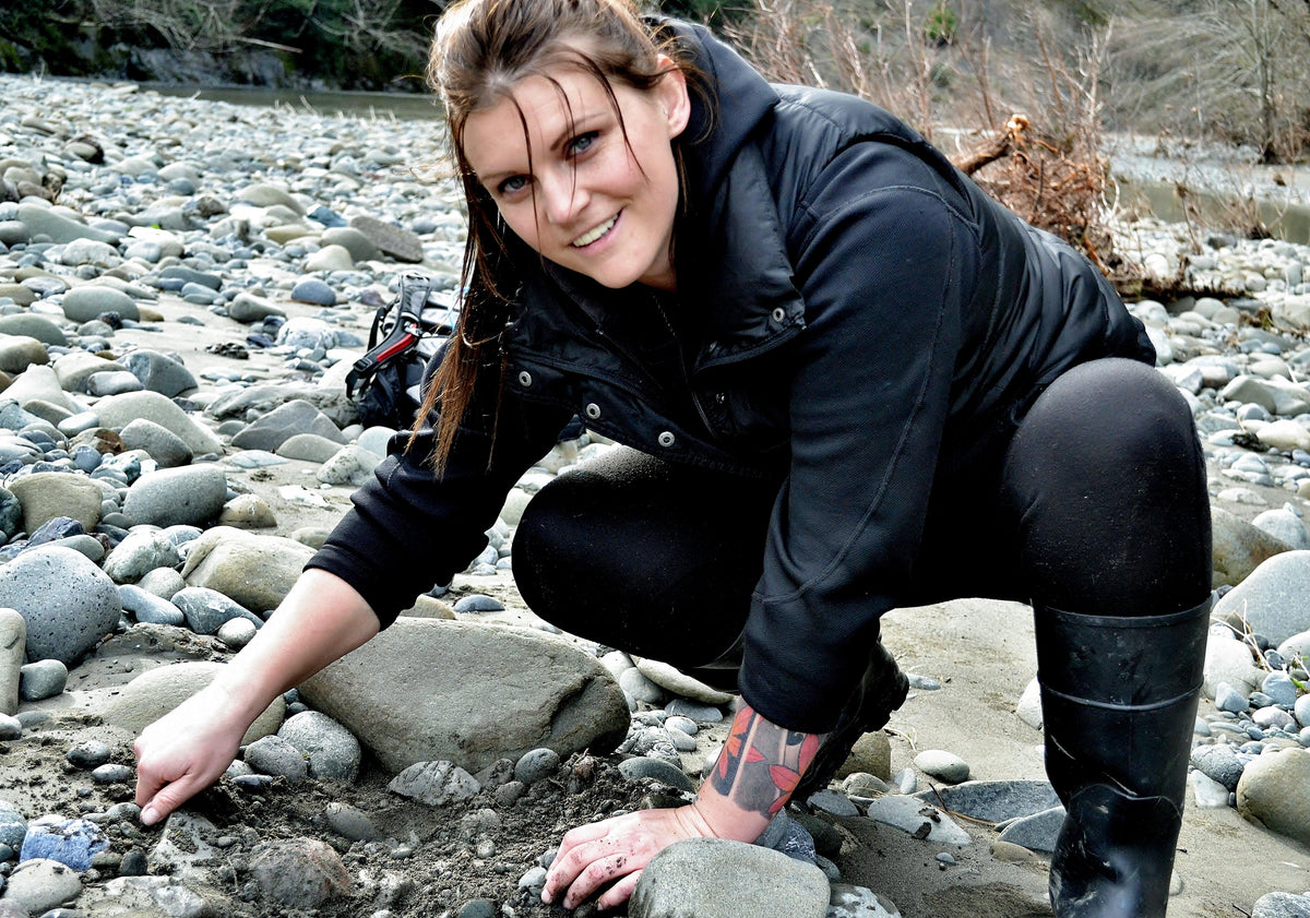 Overcoming To Create "Abstract Rock" Art – Jess Alice